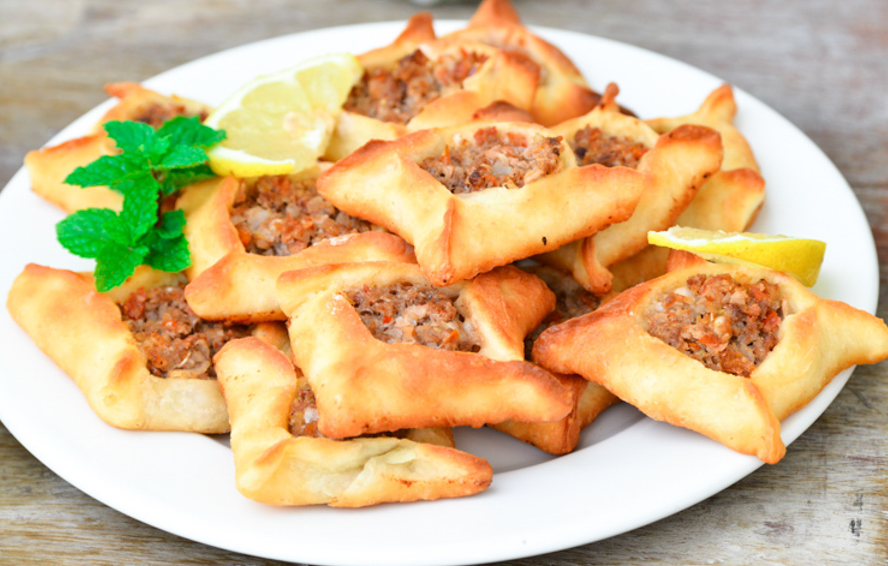 Frozen Beef Fatayer (6 pieces)
